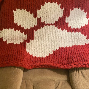 Paw Print Chunky Knit Blanket (50x60) - Etsy