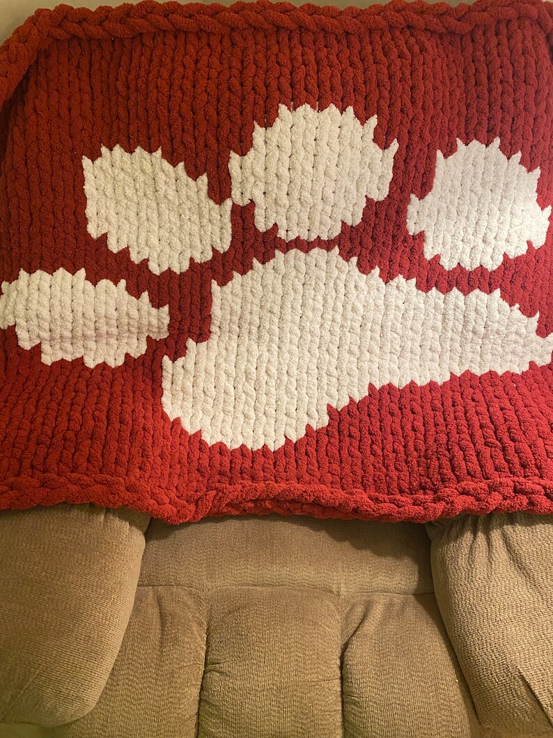 Paw Print Chunky Knit Blanket (50x60) - Etsy