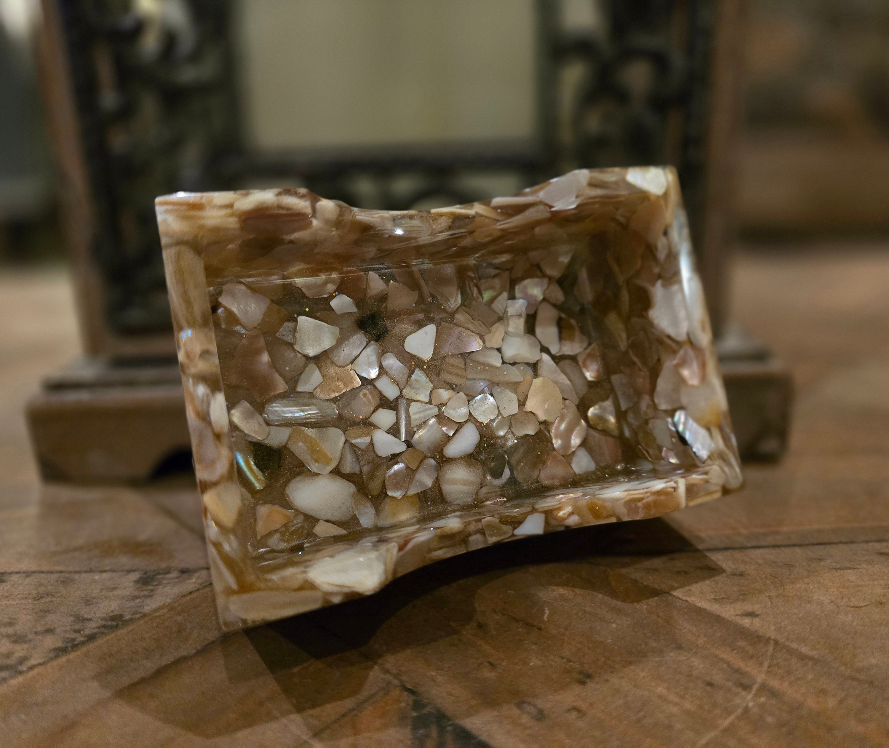 Resin Soap Dish Coaster Holder Resin Art With Polished Shells and ...