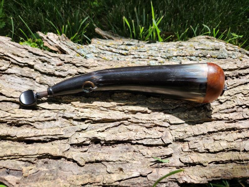 Black Powder Horn Made From Cow Horn - Etsy