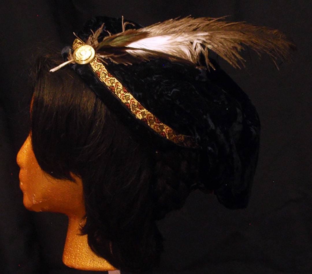 Renaissance Muffin Hat Cap Black Crushed Velvet Feathers Gold Tudor ...