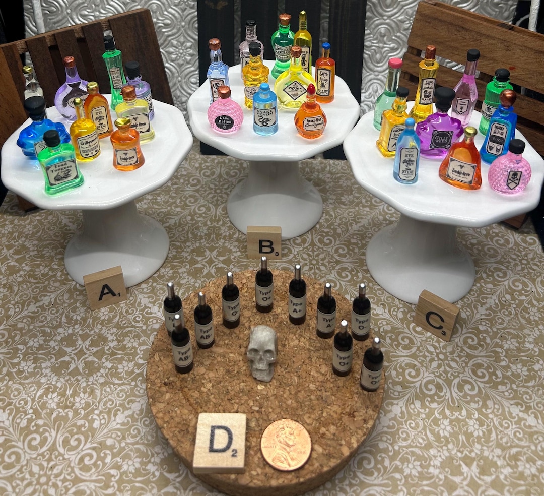 Miniature Poison & Potion Bottles (set of 10) 1:12 - Etsy