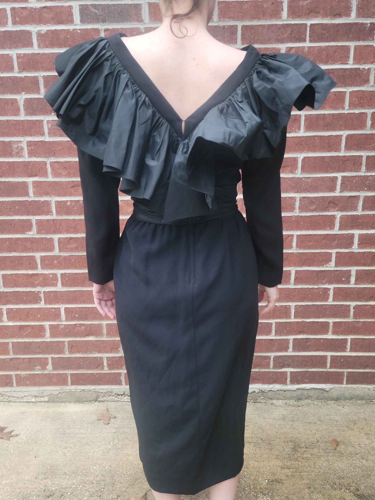 Black Swan Ruffle Victorian Union Made Harold Levine Vintage Midi Dress ...