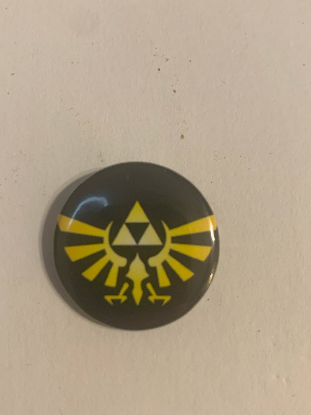 The Legend of Zelda Hyrule Crest 1 Button - Etsy