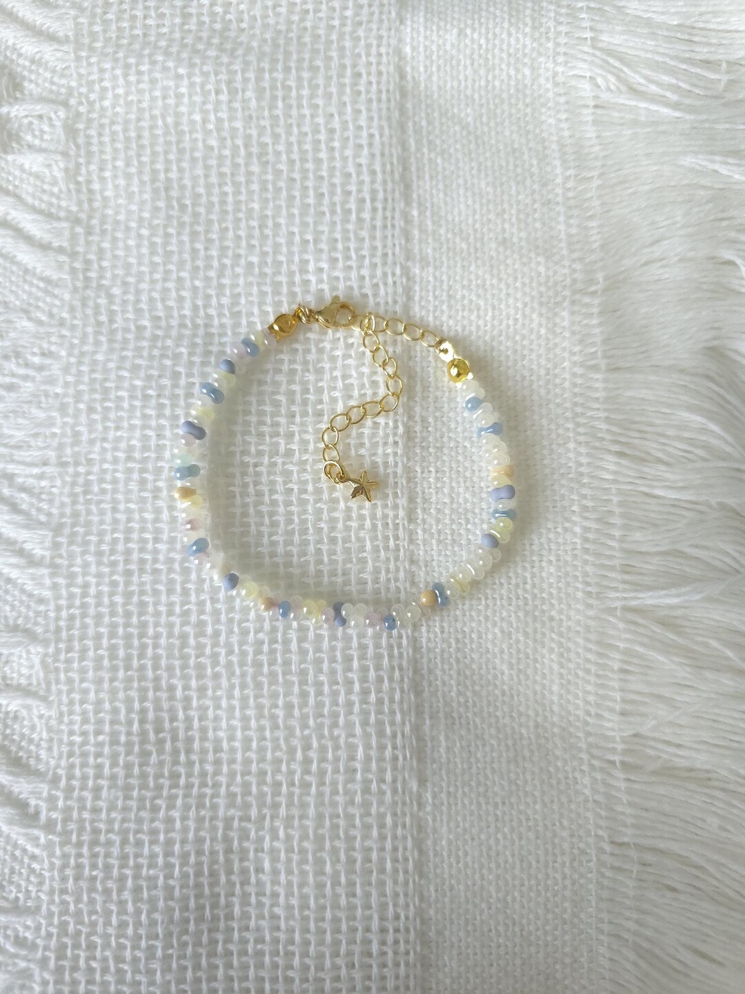 Stylish Blue Dreamy Adjustable Beaded Bracelet, Colorful Summer Seed ...
