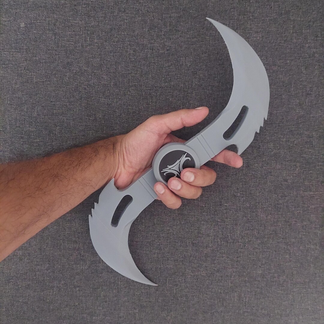STL File L Blade Glaive / Thrown / Boomerang / Cosplay & Collectable ...