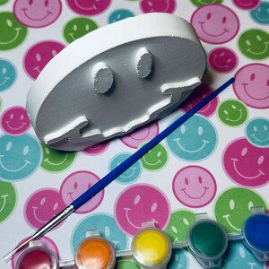 Swiggly Smile Plaster Craft Kit, Kids Plaster Crafts, Smile Kids Crafts ...