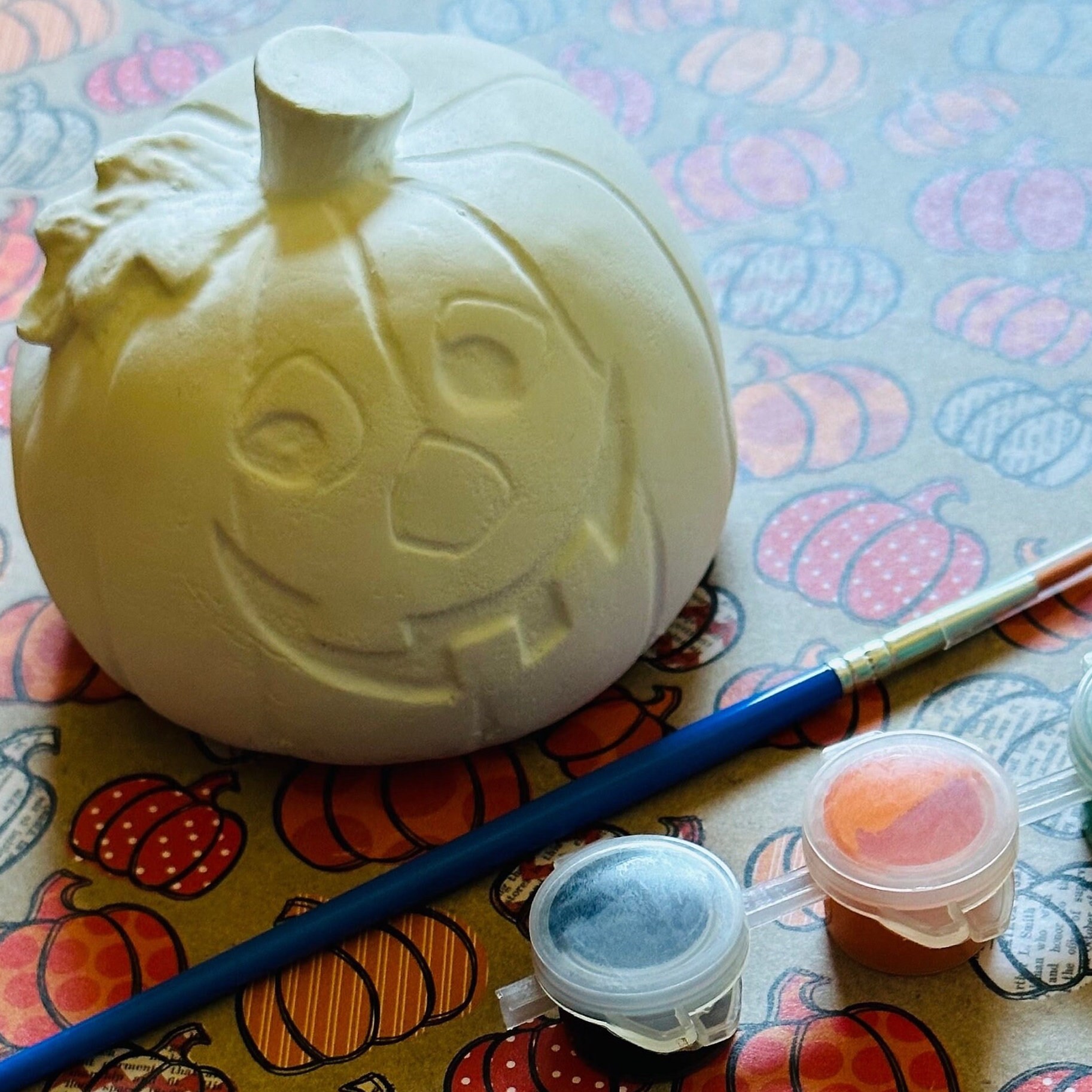 3D Halloween Pumpkin Plaster Craft, Includes Paint Pod and Paintbrush ...
