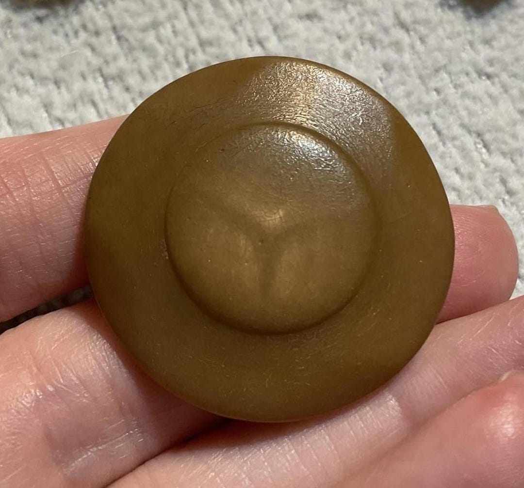 Large Tan VI Antique Button. Beveled With Metal Loop Shank. A Little ...