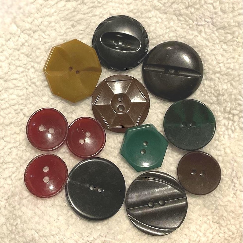 Bakelite Buttons - Etsy