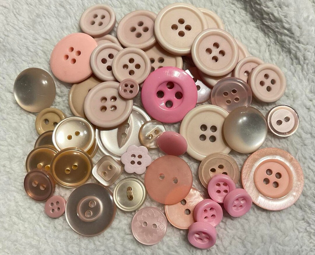 Light Pink Vintage Button Lot. Plastic, Moonglow. Housedress Buttons ...