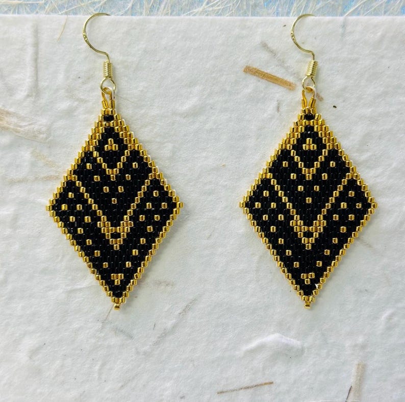 Elegant Black and Gold Diamond Shape Earrings, Brick Stitch Jewelry ...