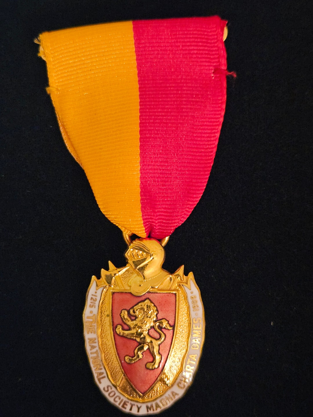 Vintage the National Society Magna Charta Dames 1909 Insignia Badge in ...