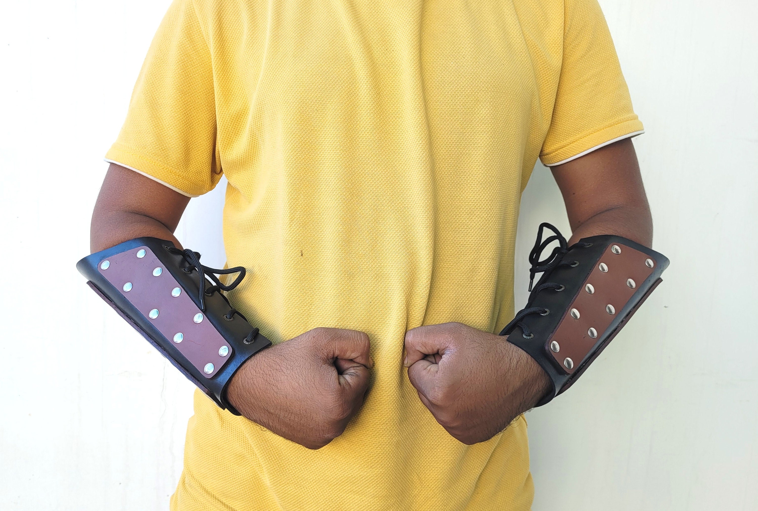 Medieval Leather Arm Bracer Cosplay Leather Armor Arm Warmers Lace-up ...