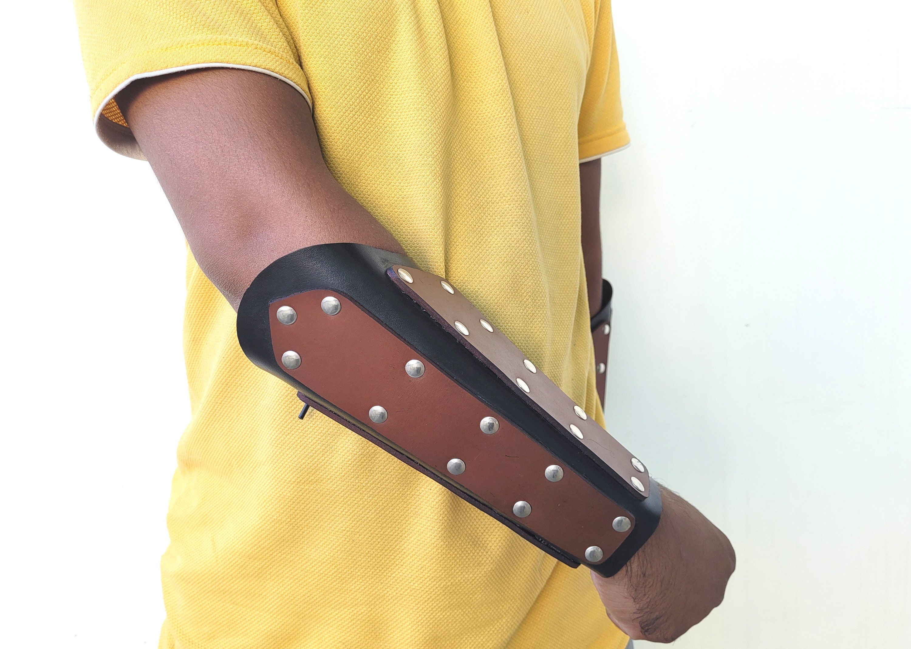 Medieval Leather Arm Bracer Cosplay Leather Armor Arm Warmers Lace-up ...