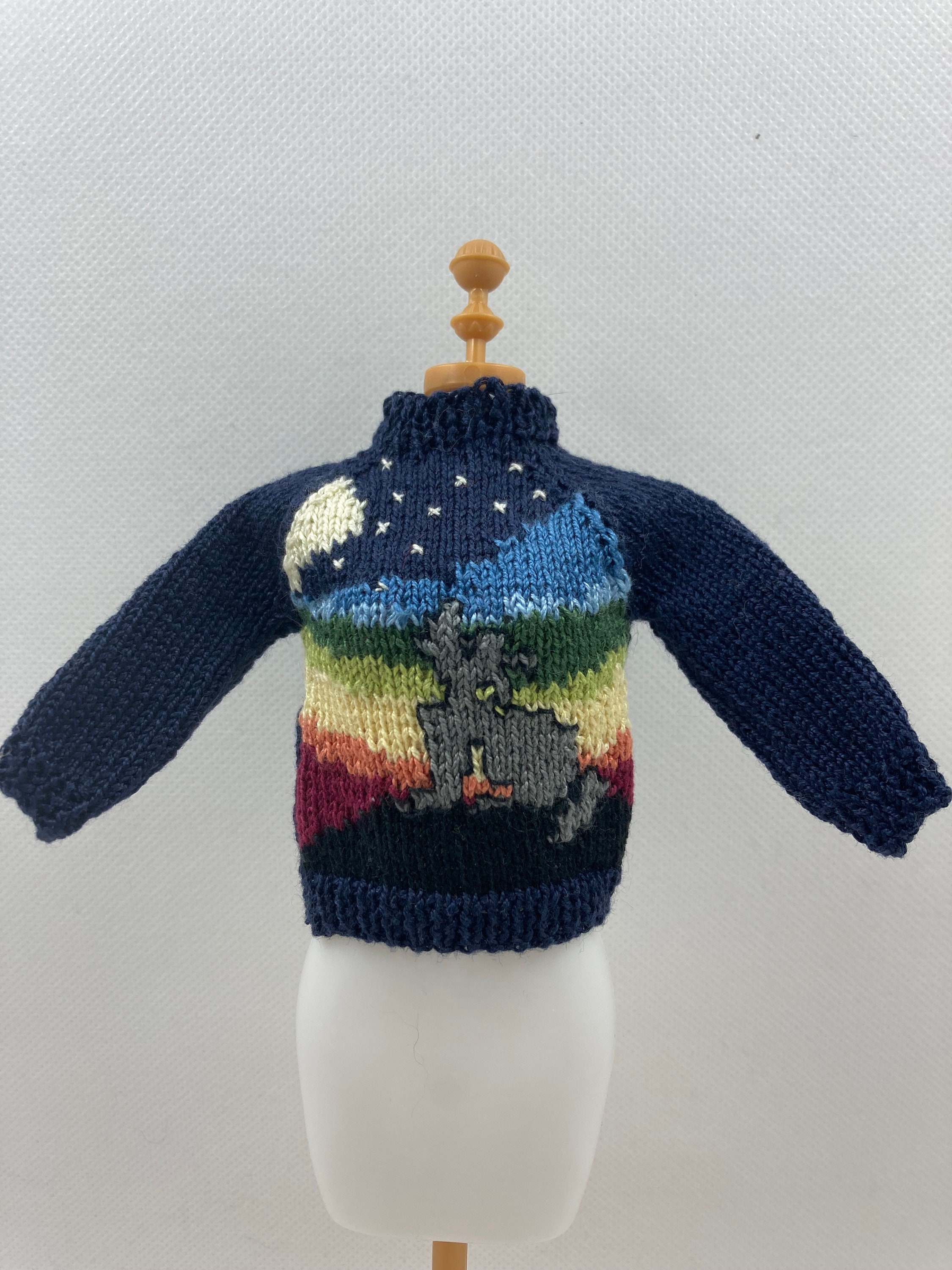 Howling Wolf - Hand Knitted Blythe Jumper/top - Etsy