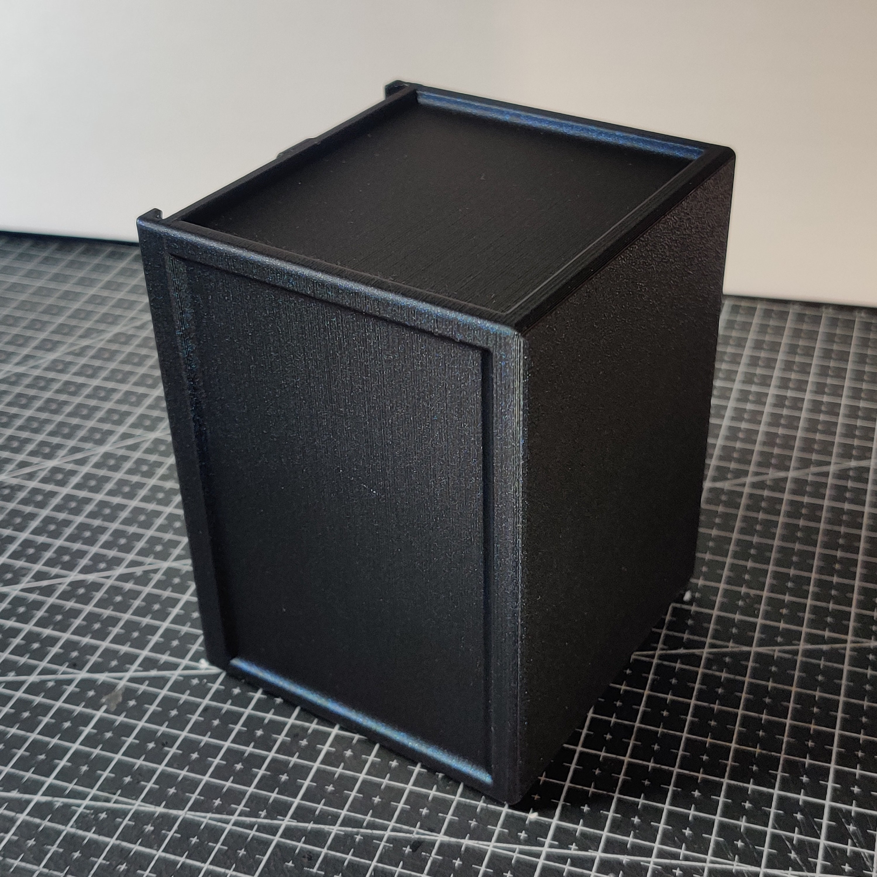 Teh Simple 115+ Deck Box - Holds up to a 100 Double-sleeved Deck OR 115 ...