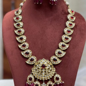 Royal Sabyasachi Inspired Long Mango Ambi Shape Fusion Double Liner ...