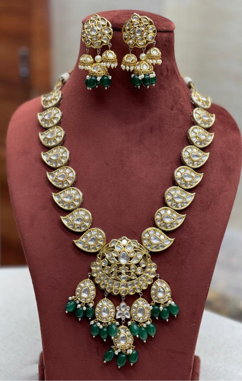 Royal Sabyasachi Inspired Long Mango Ambi Shape Fusion Double Liner ...