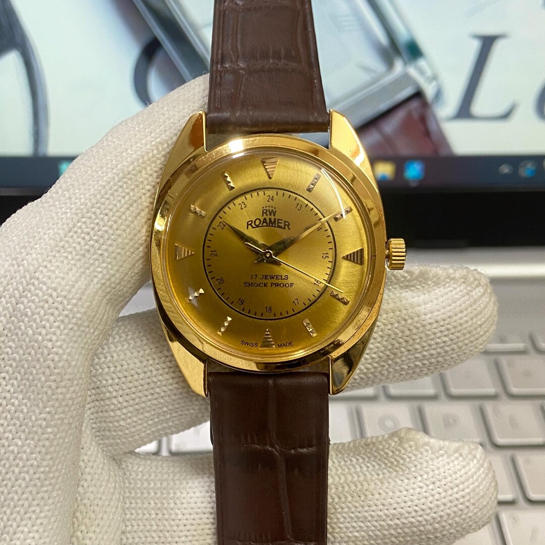 Vintage Refurbished Roamer Mechanical Hand Winding 17 Jewels Golden ...