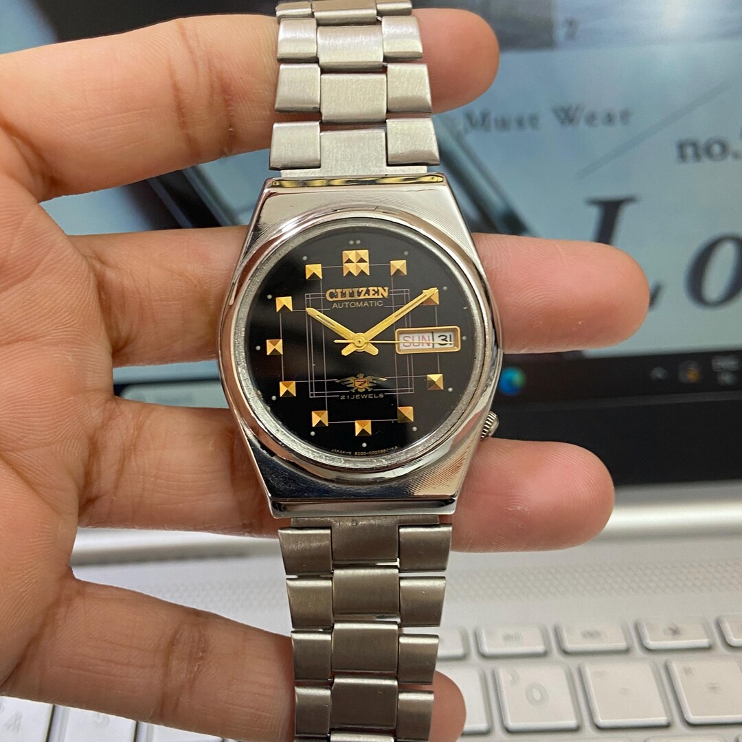 Vintage 1993 Citizen Automatic 8200 Day-date Japanese Men's Wrist Watch ...