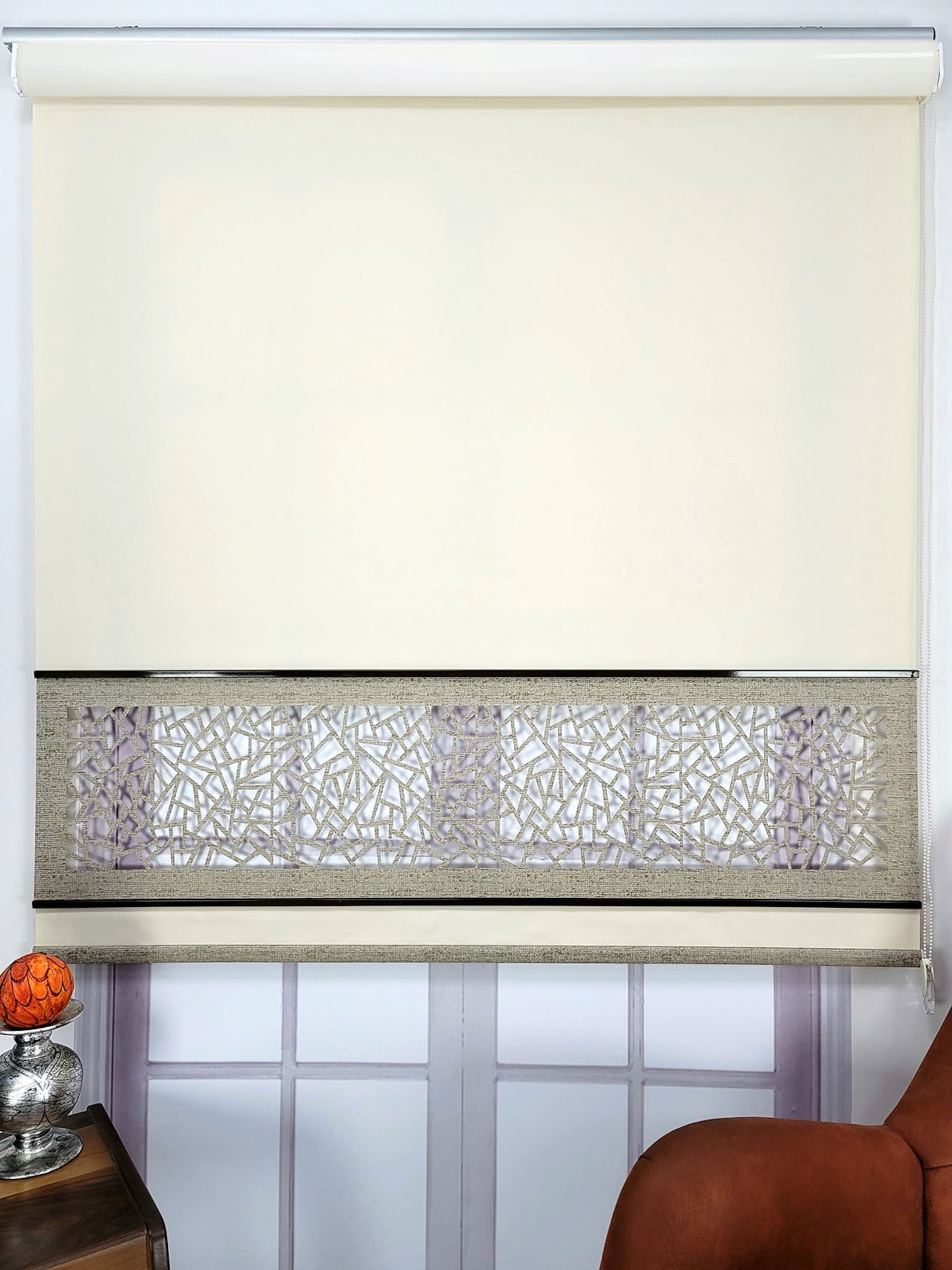 Laser Cut Roller Blind: Matte Fabric, Light Filtering, Geometric Design ...