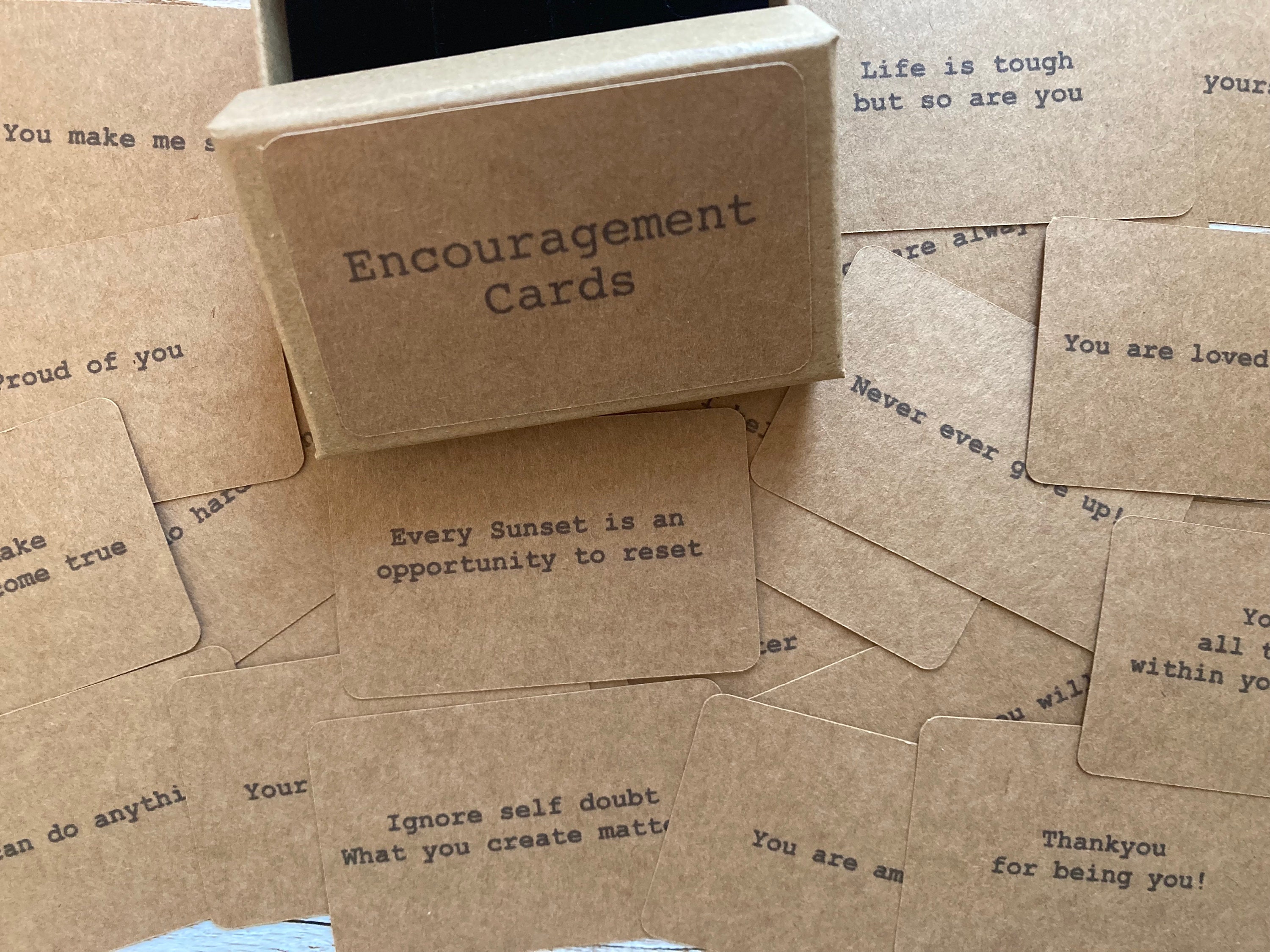 Box of 24 Mixed Encouragement Quote Cards, Motivational Quotes ...