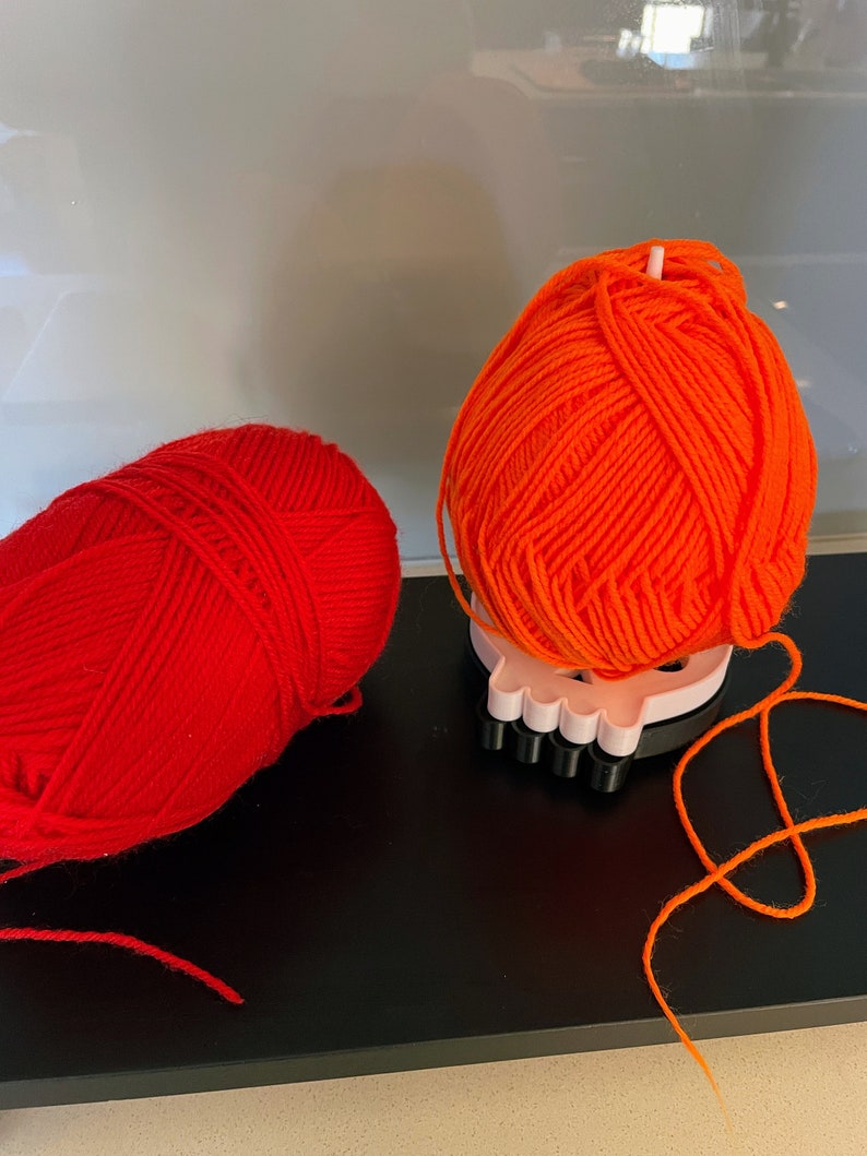 Skull Yarn Spinner Spinning Yarn Tool Unique Gift for Crocheters Custom ...