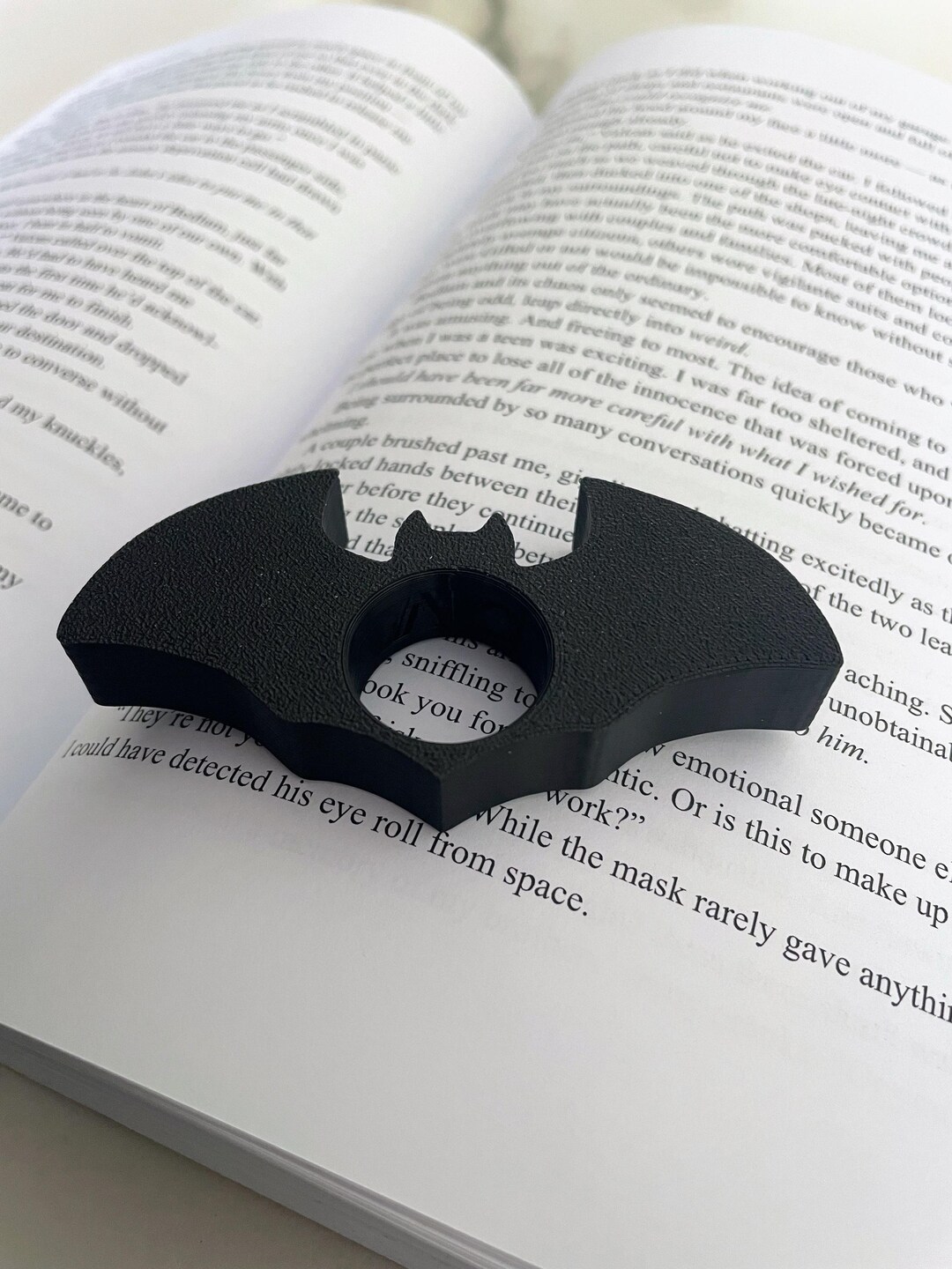 Bat Shaped Book Page Holder | Spooky Book Ring | Thumb Page Divider ...