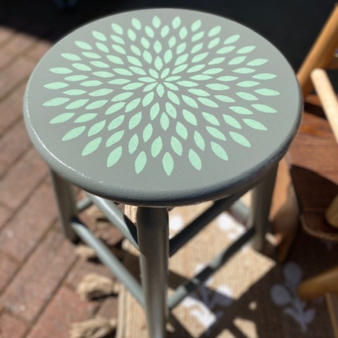 Round Wooden Stool, Painted Stool, Flower Stool, Accent Table, Small ...