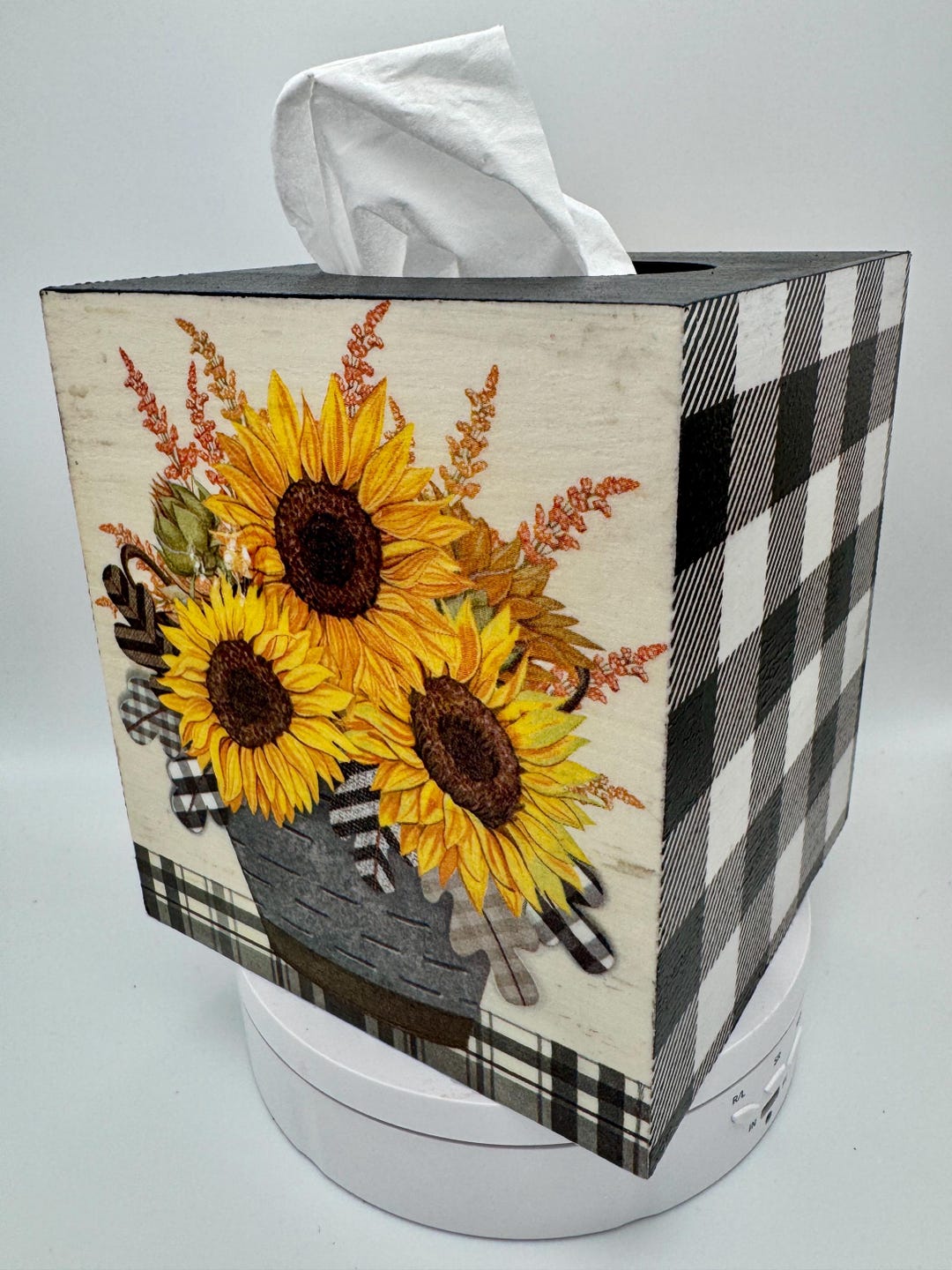 Handmade Sunflower Tissue Box Cover: Rustic Farmhouse Decor - Etsy