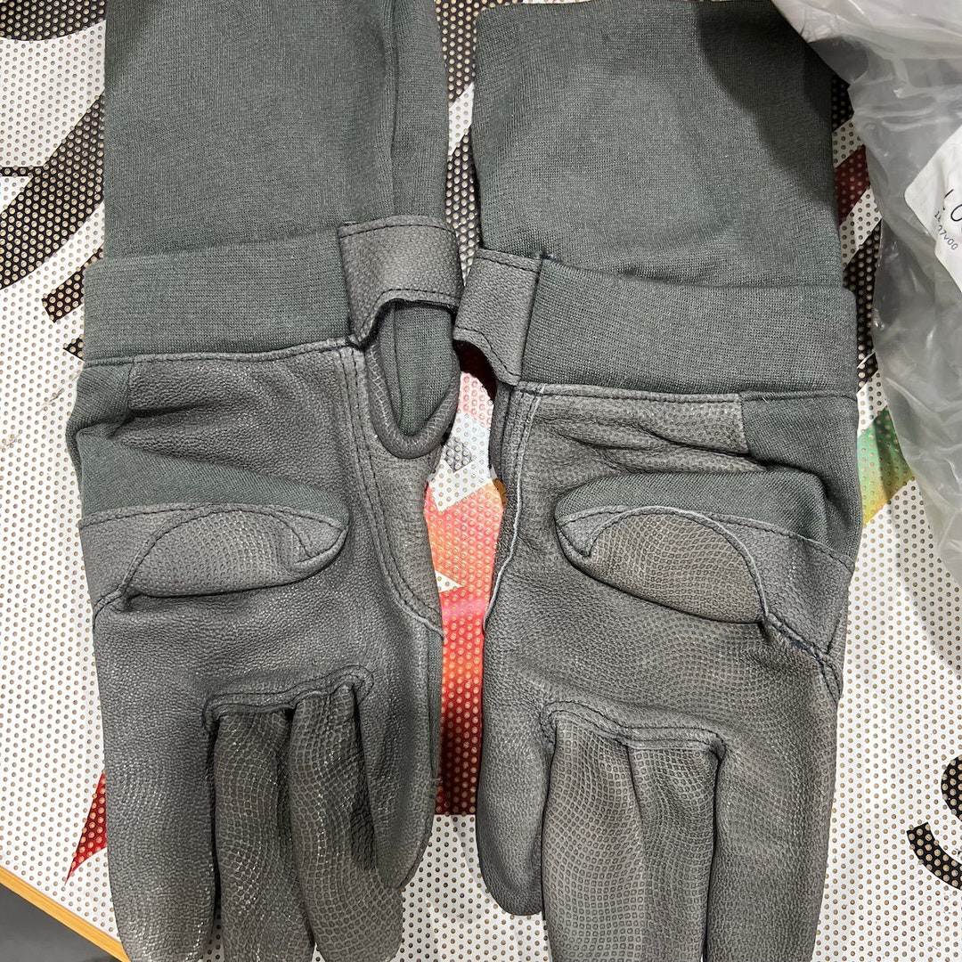 Gloves US ARMY Combat/flyers Gloves Type II in Sage Green Leather and ...