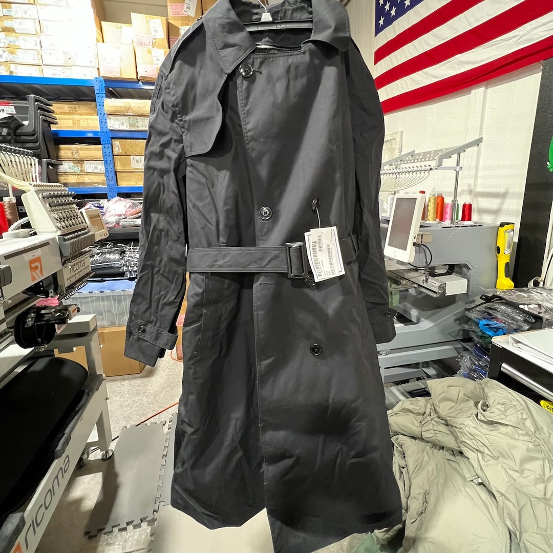 Mens Size 44 US Navy Black All Weather Trench Coat With Belt. U.S.A by ...