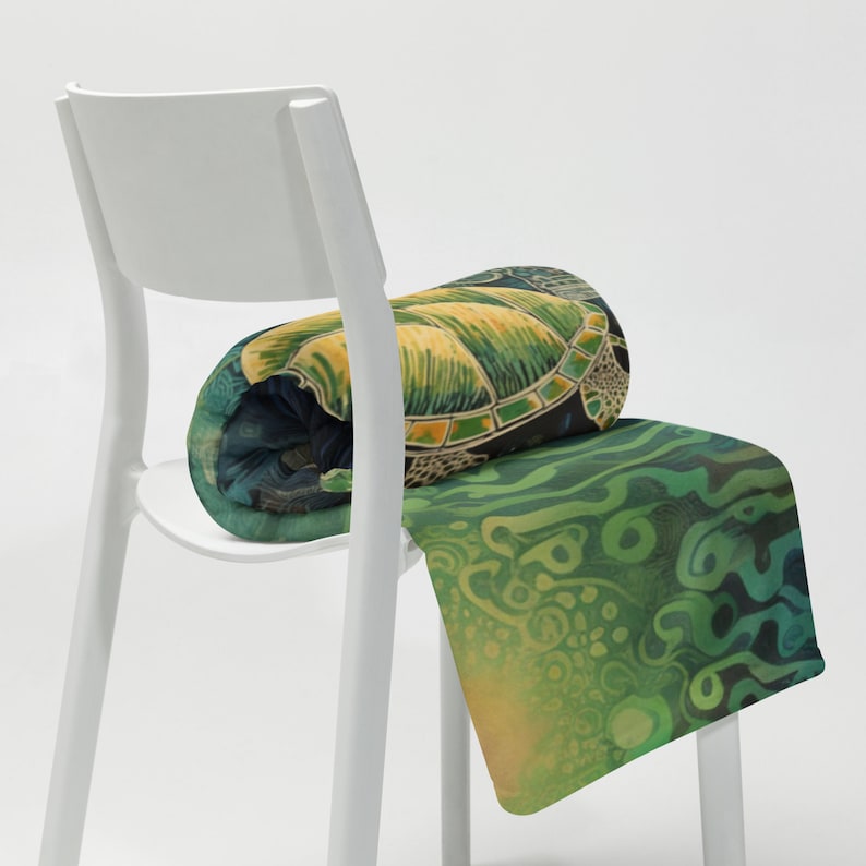 Sea Turtle Throw Blanket, Nature Lover, Cozy Ocean Decor, Bedding Quilt ...