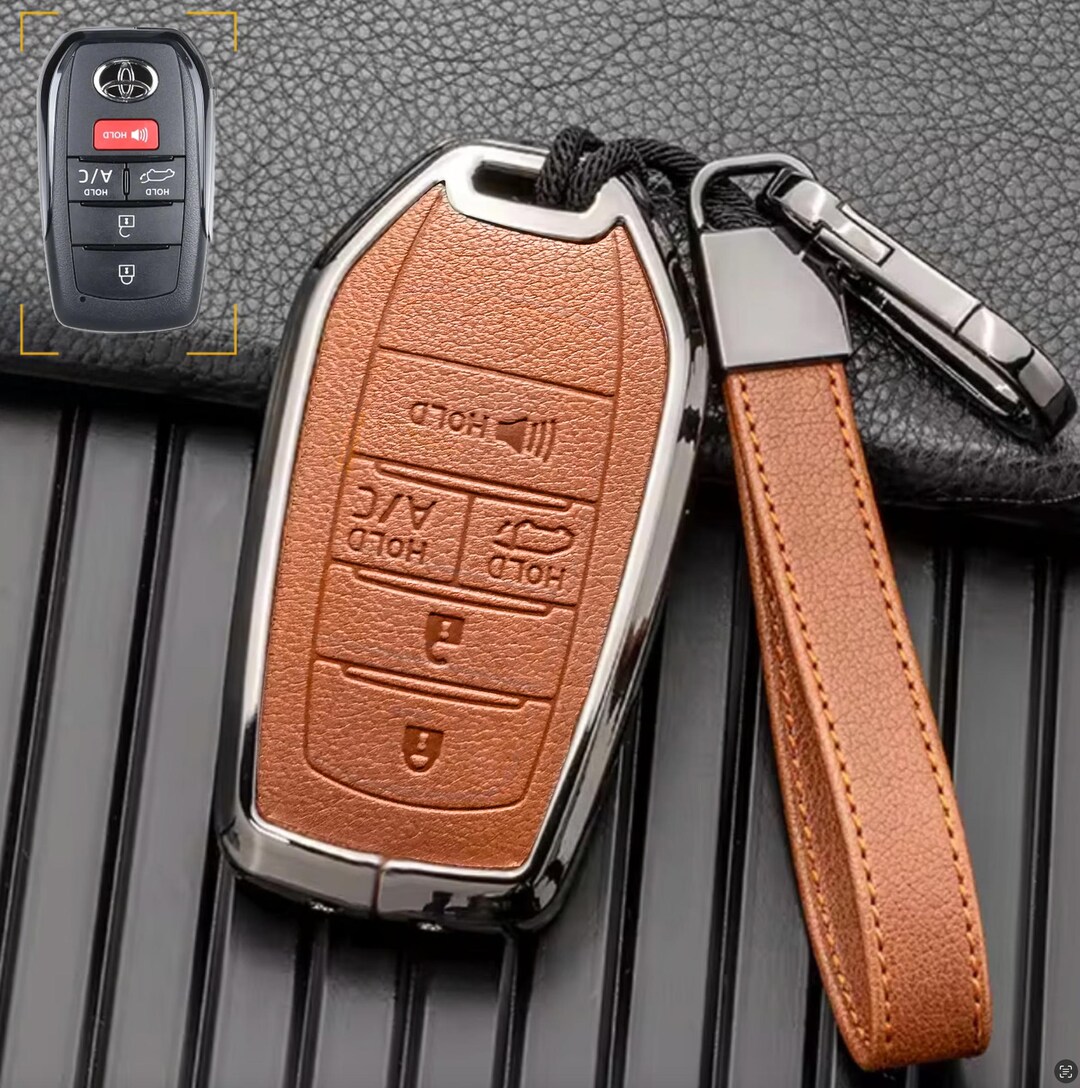 Customizable Key Fob Cover in Leather & Aluminum With Keychain for ...