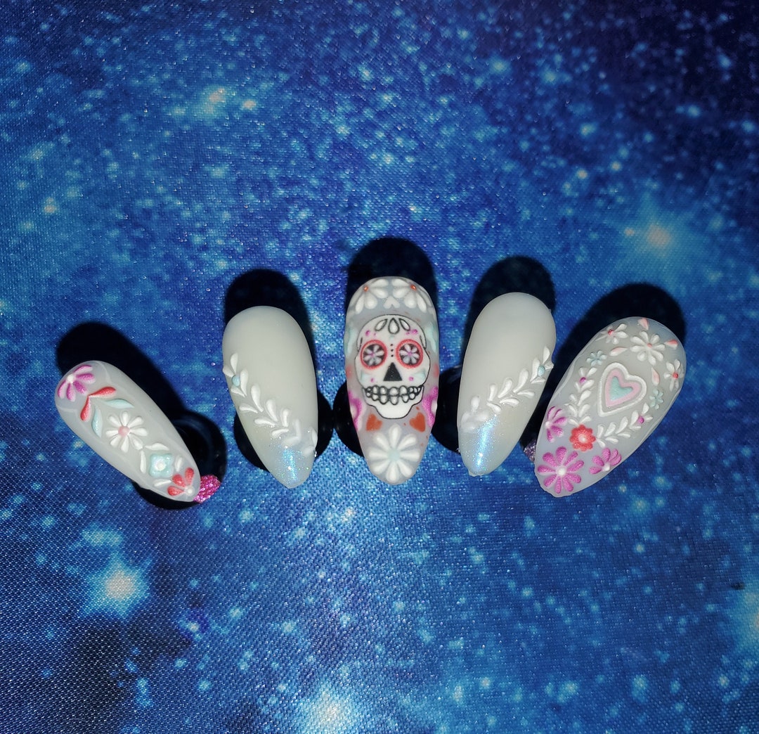 Dia De Los Muertos Inspired Press on Nails With 3d Nail Art Accessories ...