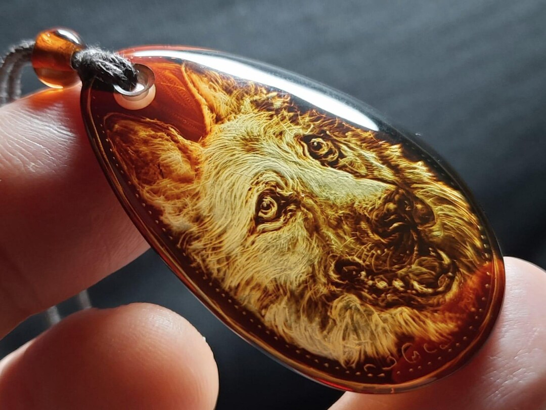 Hand Carved Baltic Amber German Shepherd Pendant, Detailed Alsatian ...