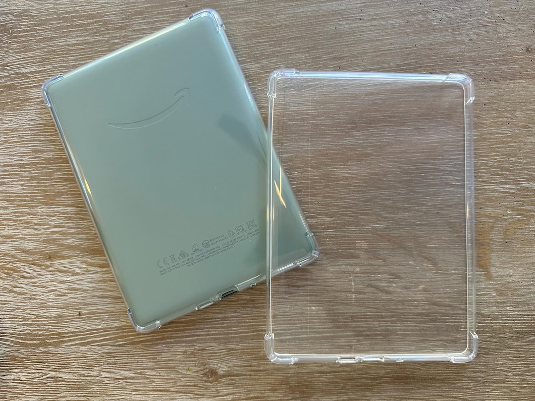 Clear Kindle Paperwhite Case: 11th Gen (6.8") & 12th Gen (7") Silicone ...