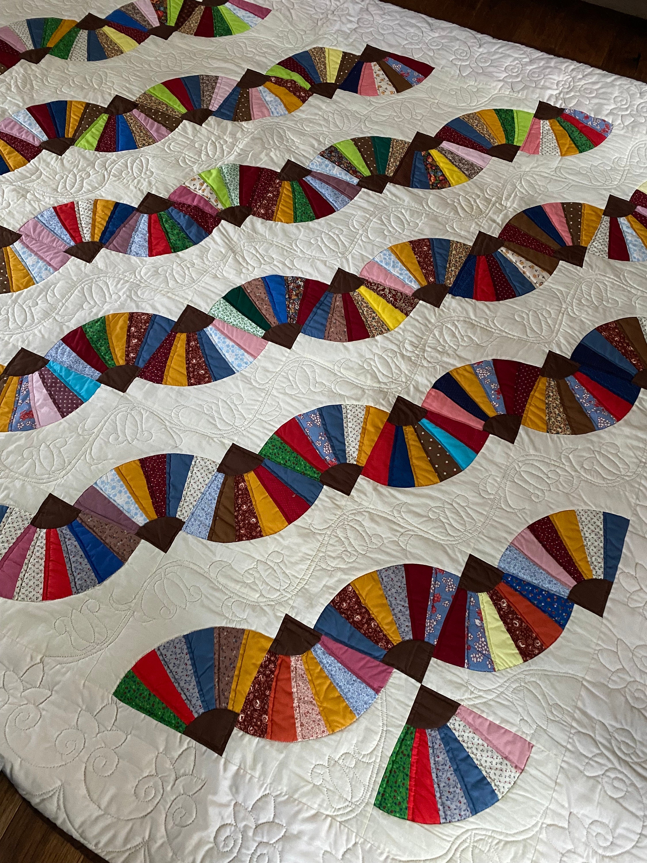 Vintage Quilt Fan Pattern Signed and Dated - Etsy