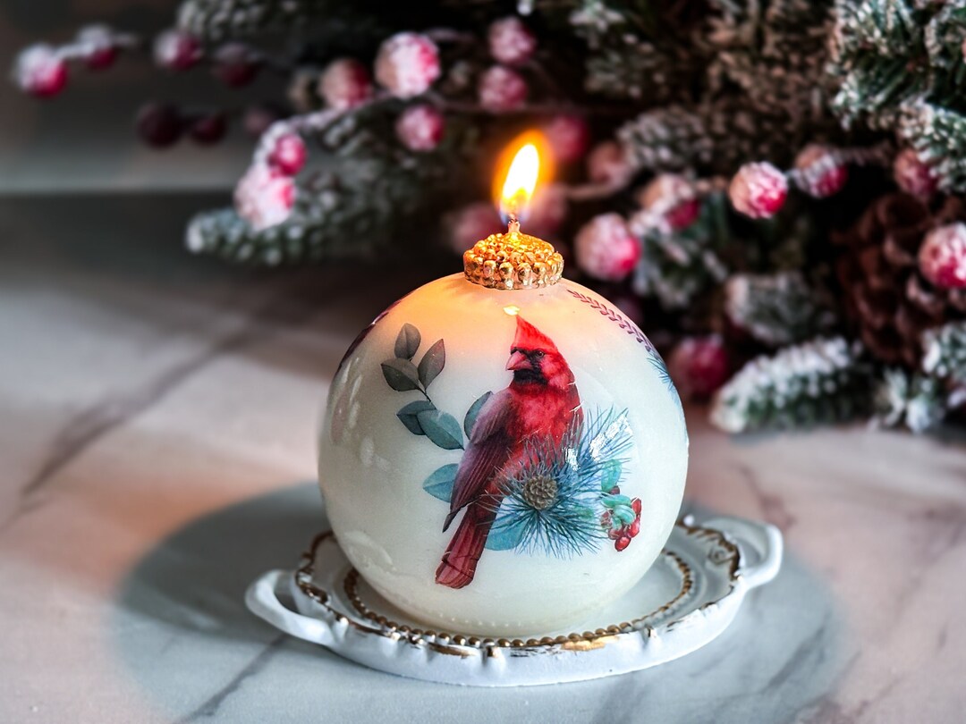 Cardinal Candle: Christmas Handmade Soy Beeswax Blend - Holiday Decor ...
