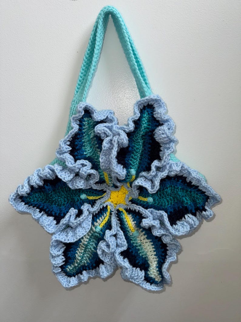 Crochet Lily Flower Bag - Custom Made Crochet Flower Accessory - Etsy