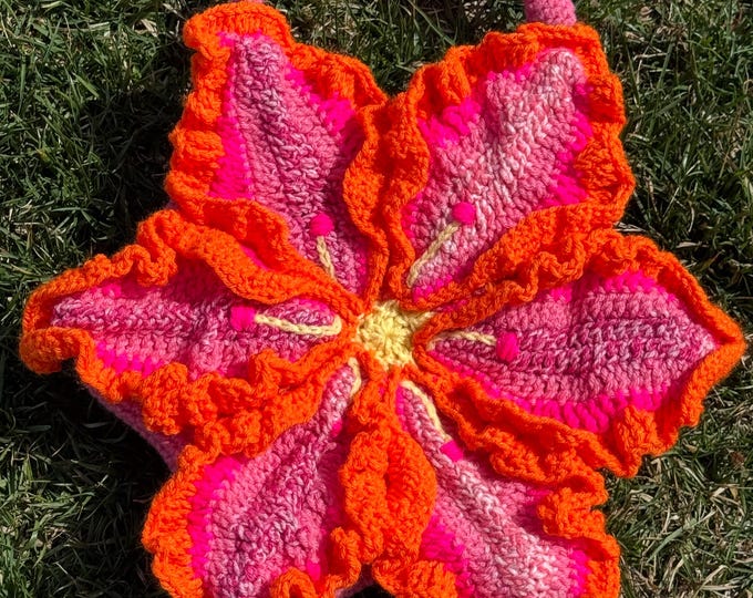 Crochet Lily Flower Bag - Custom Made Crochet Flower Accessory - Etsy