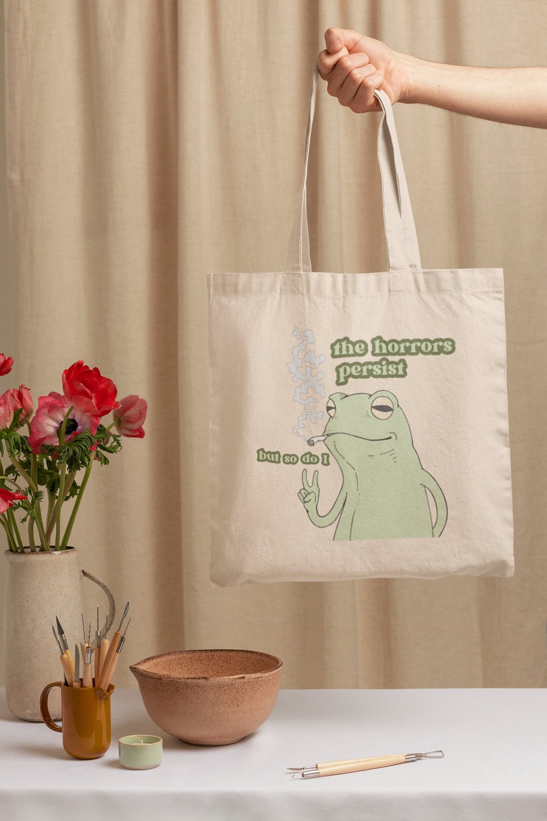 The Horrors Persist Frog Bag, Funny Tote Bags, Froggy, Funny Cottage ...