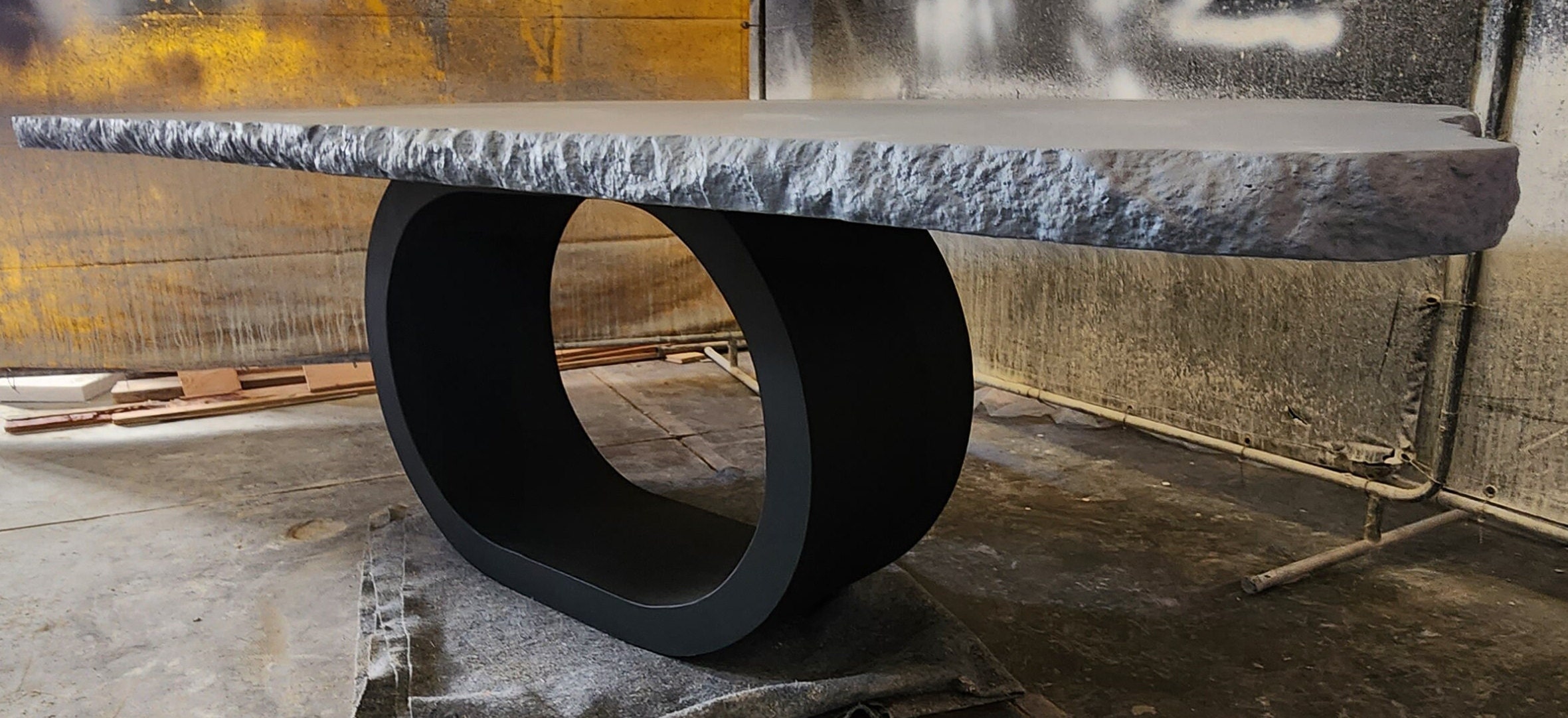 Concrete Dining Table / Oval Legs - Etsy