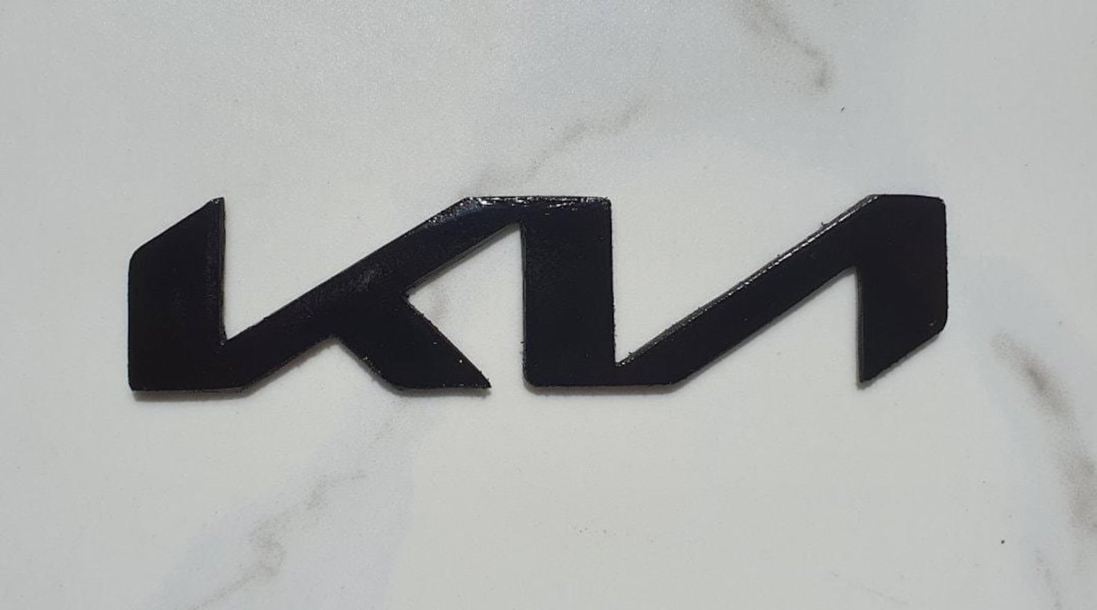 Kia New Logo Black and Carbon Fiber Emblem Car Badge Soul Optima ...