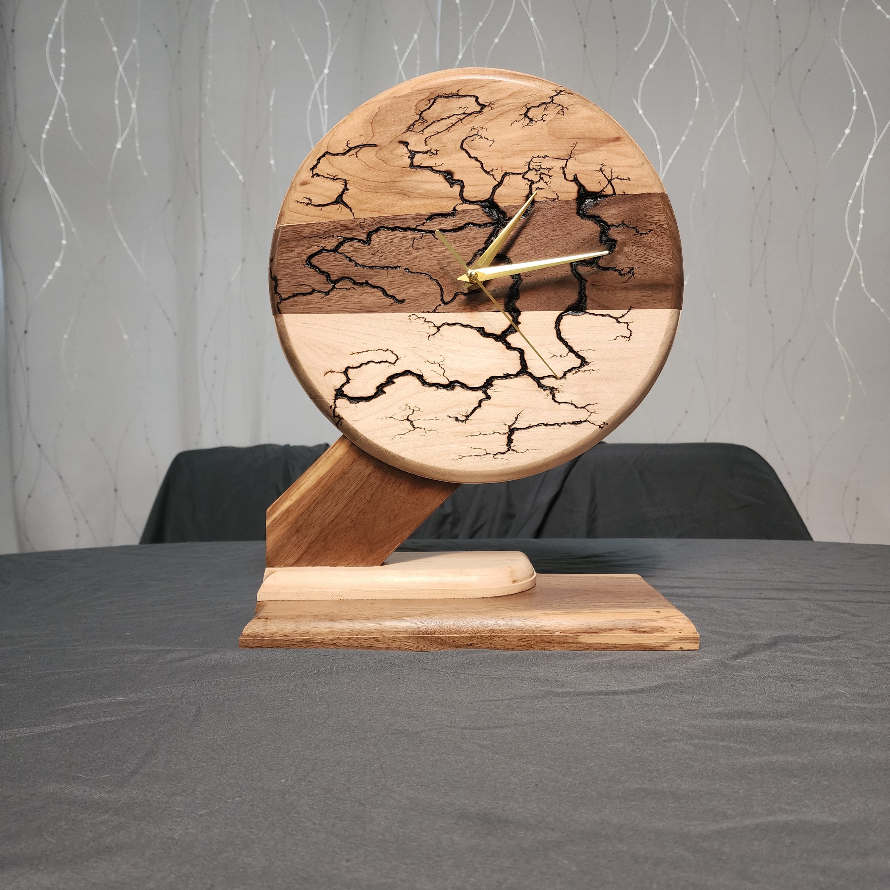 Walnut / Maple Desk / Mantle Clock - Etsy