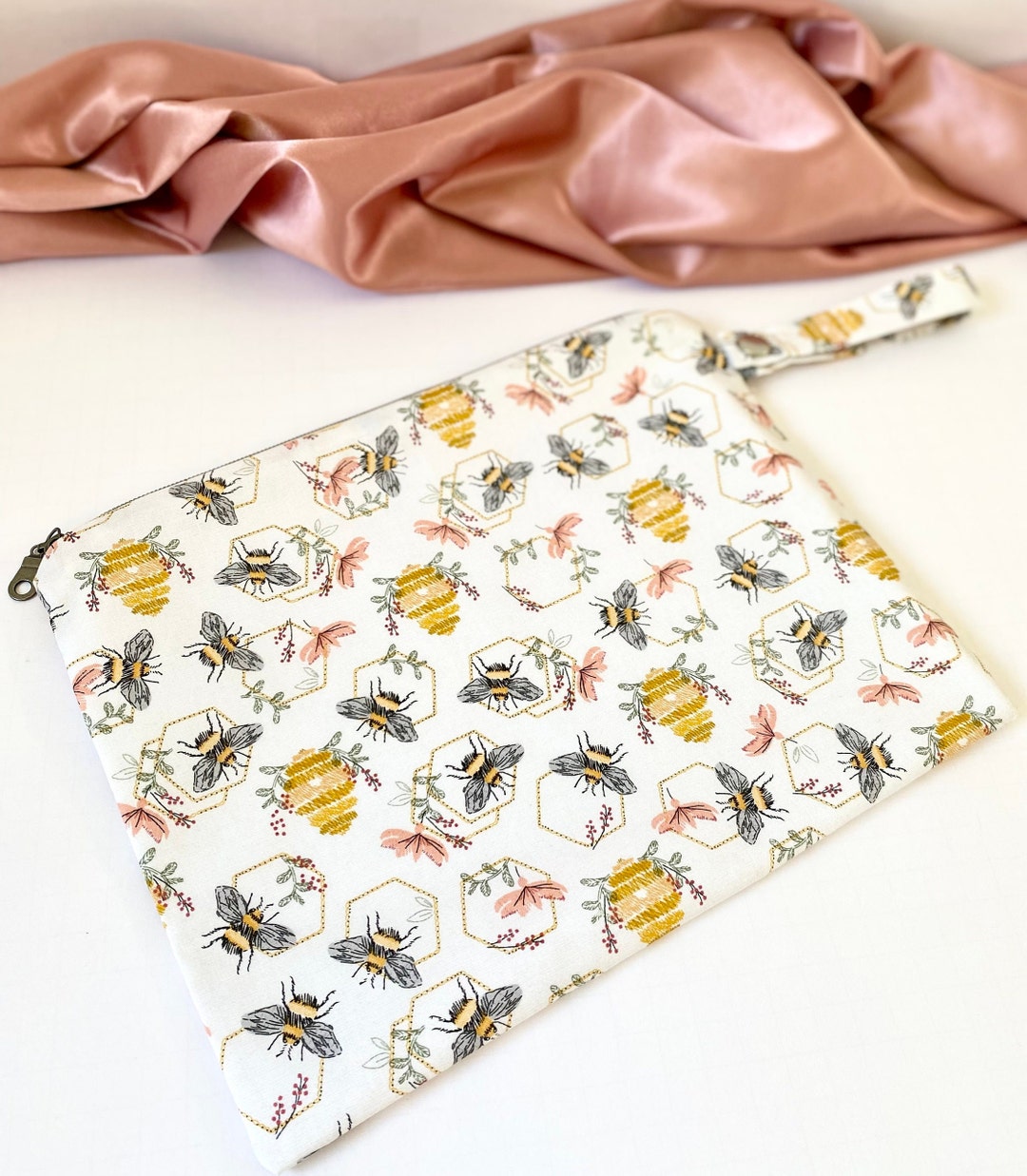 Bee Print Waterproof Wet Bag, PUL Lined Beach Bag - Etsy