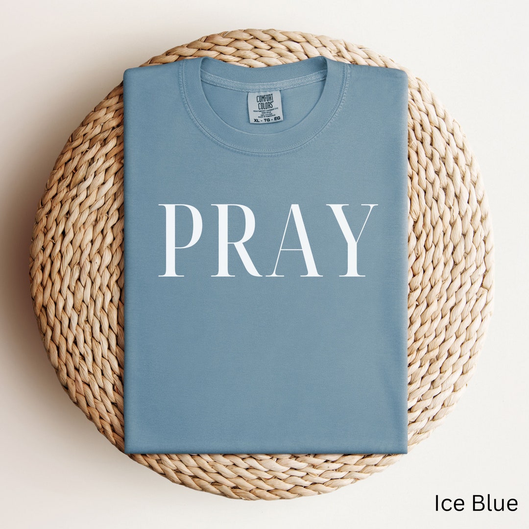 Women's Bible Verse T-shirt Minimalist Pray Tee Christian Shirt Comfort ...