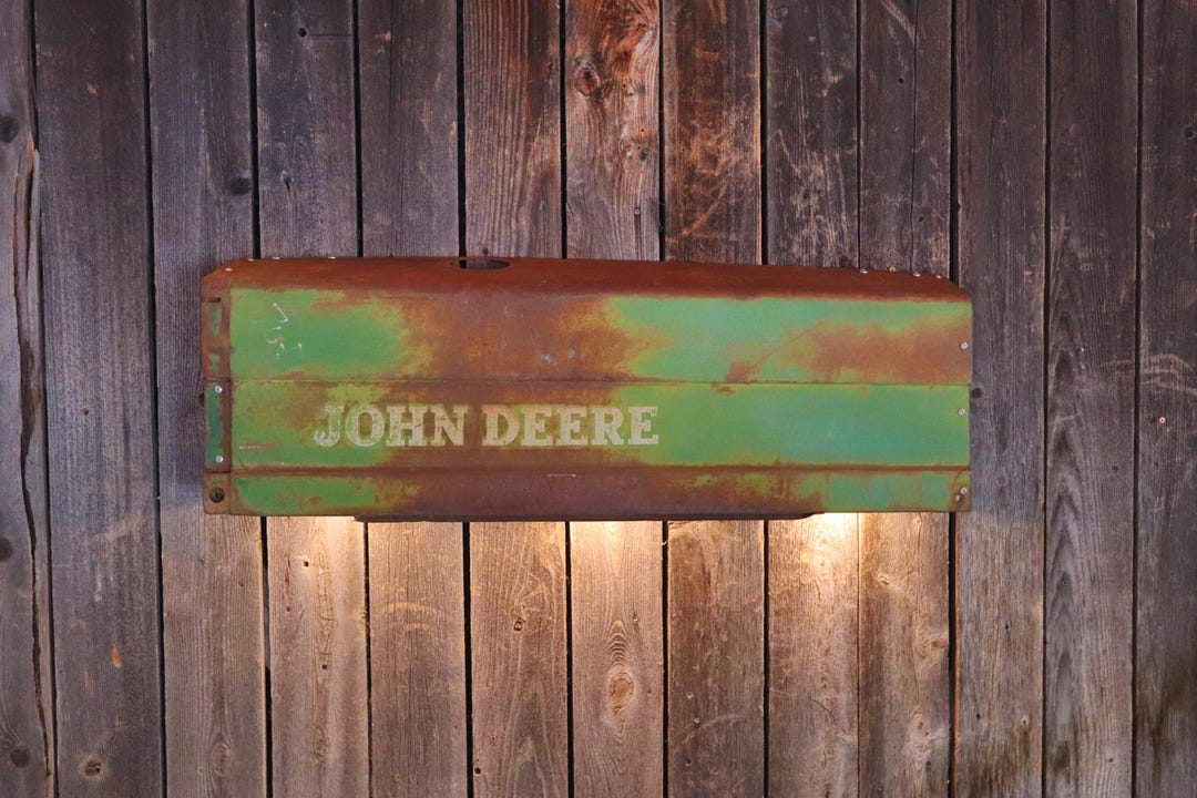 Vintage John Deere Tractor Side Panel With Subtle Mood Light and Great ...