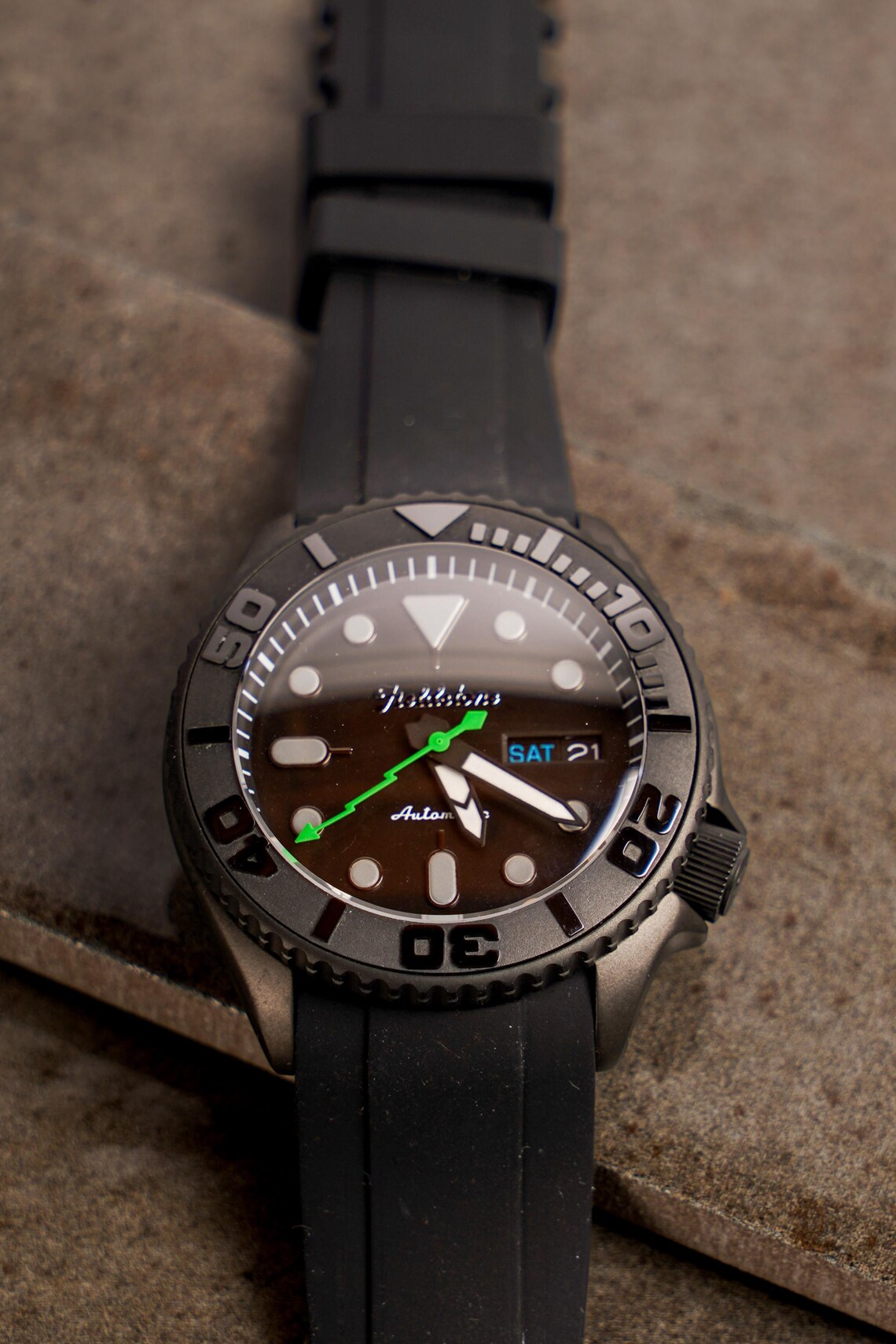 Lightning - Custom Automatic Dive Watch, Seiko SKX Custom Built Watch ...